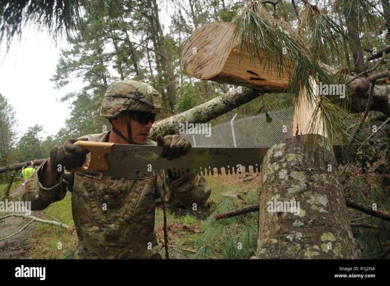 Wore out chain hi-res stock photography and images - Alamy