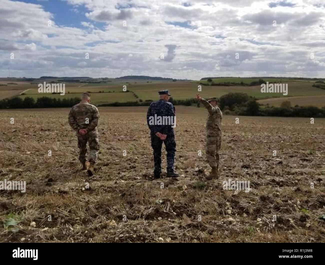 Commanding 80th division hi-res stock photography and images - Alamy