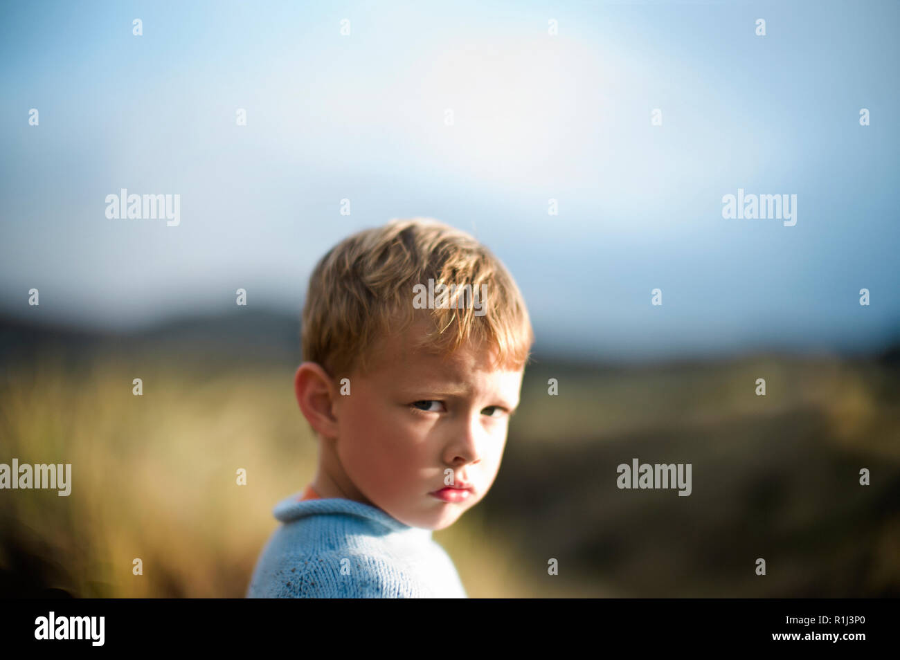 Sad boy child 8 10 years hi-res stock photography and images - Alamy