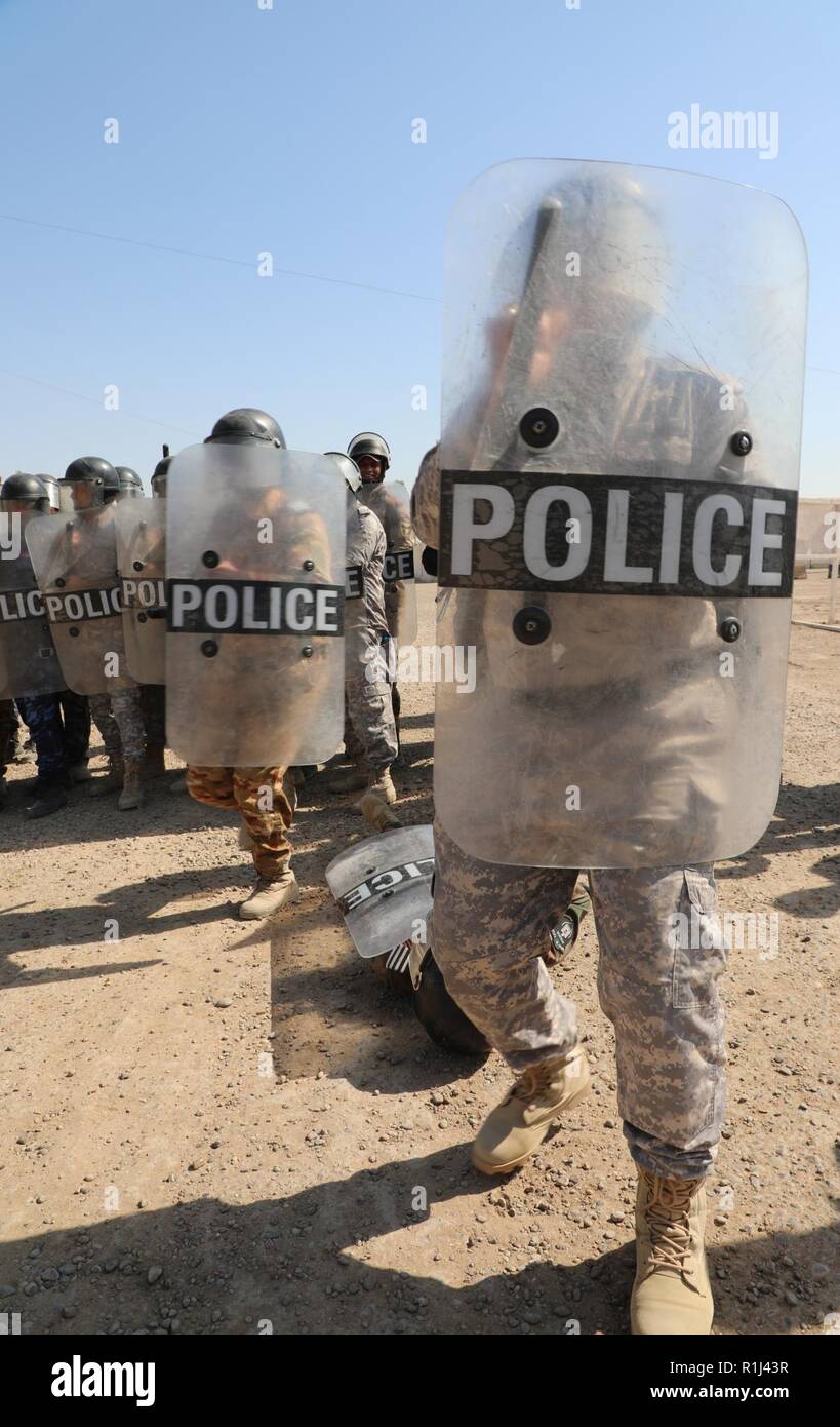 Riot control techniques hi-res stock photography and images - Alamy