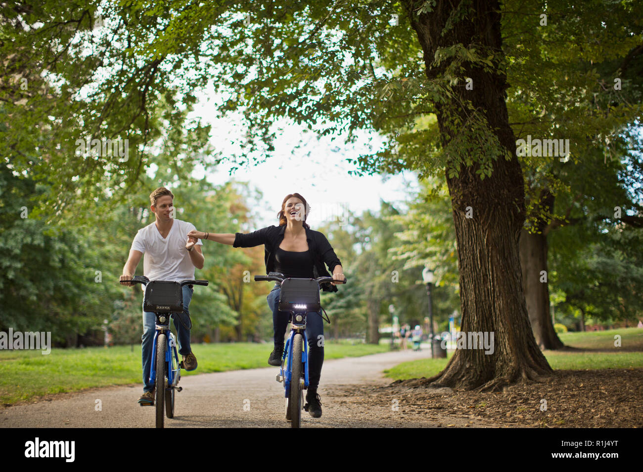 Boyfriend girlfriend cycle together hi-res stock photography and images ...