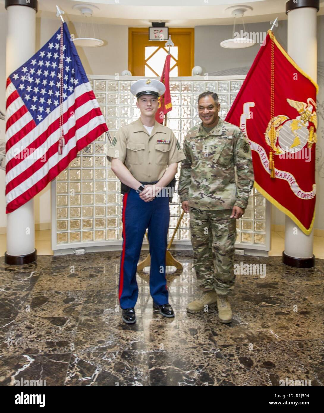 U s marine corps sgt austin hi-res stock photography and images - Alamy