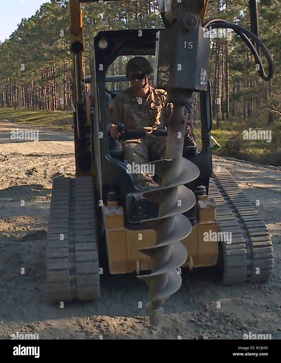 Combat track loader hi-res stock photography and images - Alamy