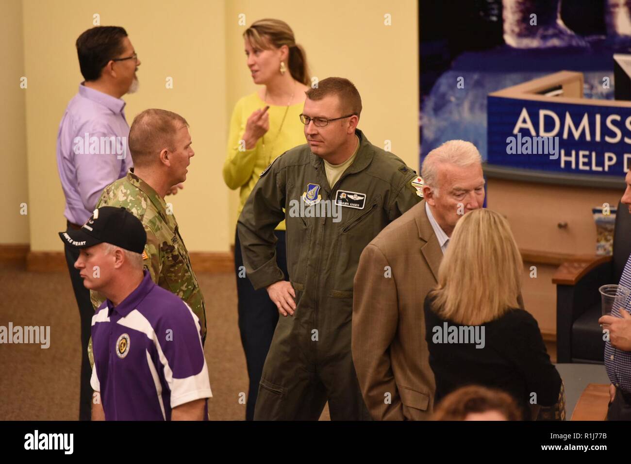 Uaf campus hi-res stock photography and images - Alamy