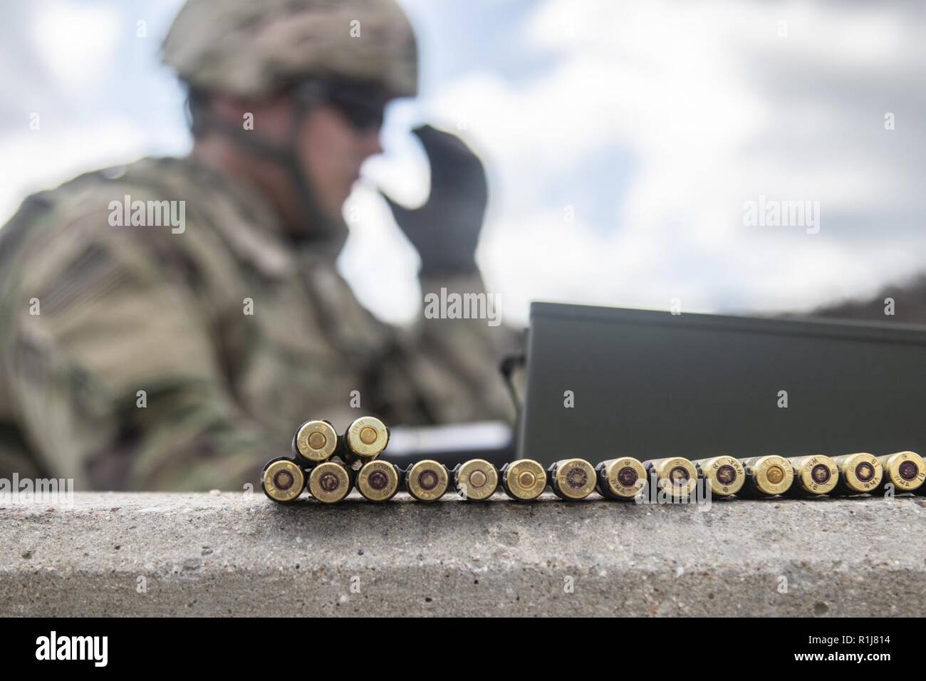 After a morning of zeroing their weapon systems, Red Bull Soldiers of ...
