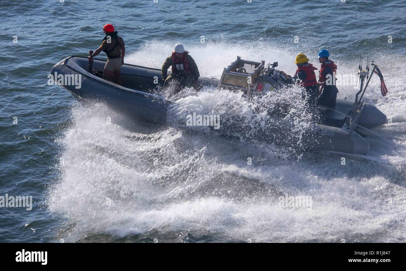 7 meter rhib hi-res stock photography and images - Alamy