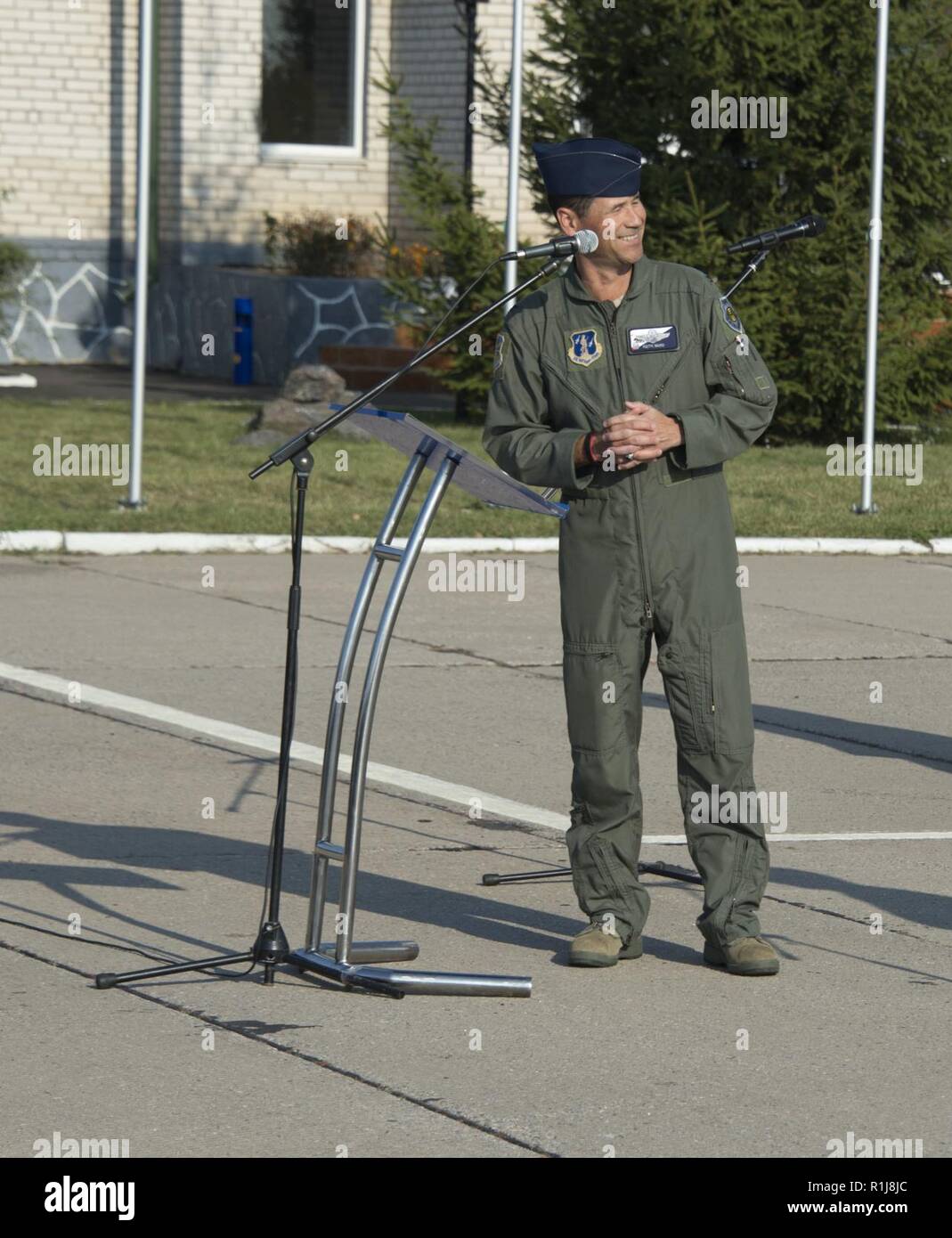 Col Keith Ward Wing commander for the 146th ALW Channel Islands ...
