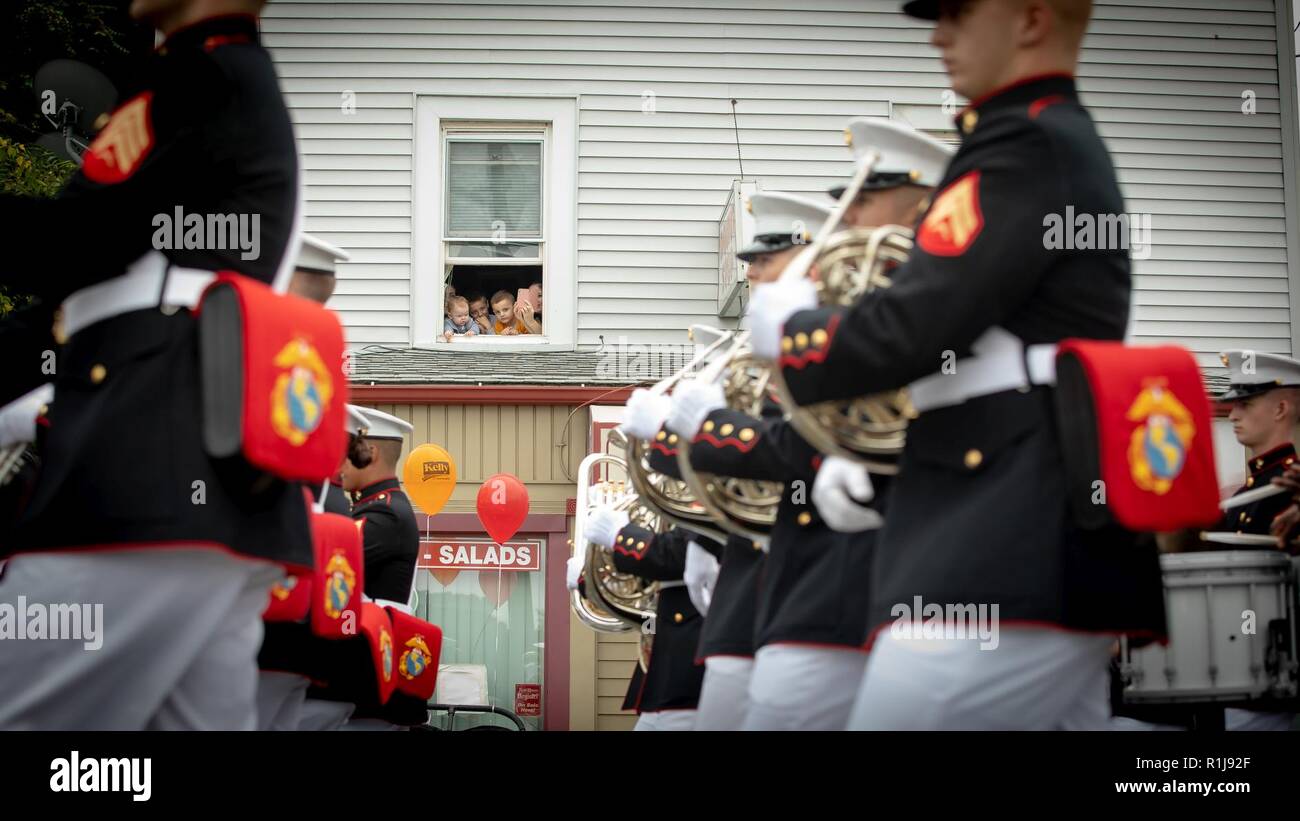 U.S. Marines with the Quantico Marine Corps Base Band perform in the ...