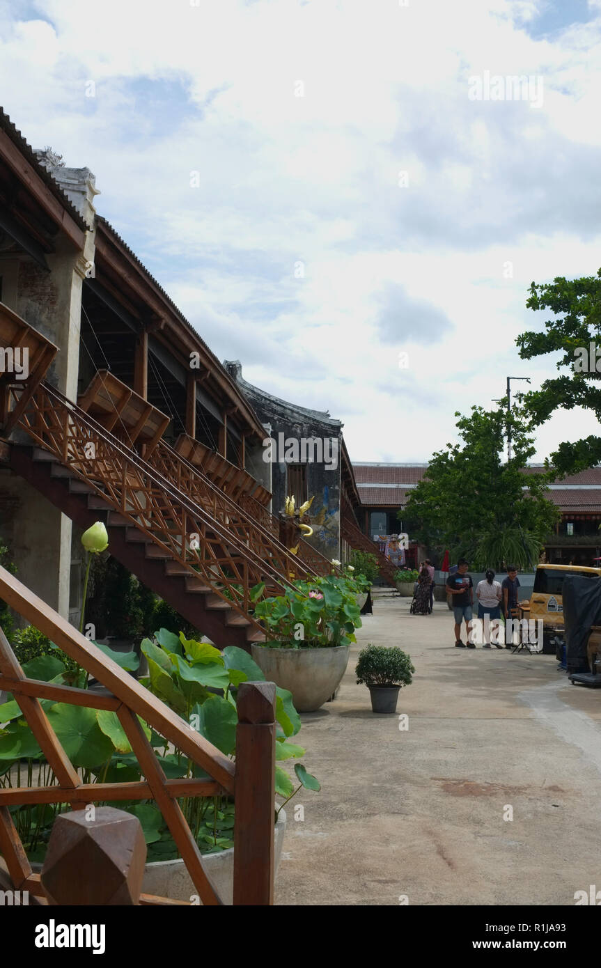 Lhong 1919 landmark of the Thonburi side Stock Photo - Alamy