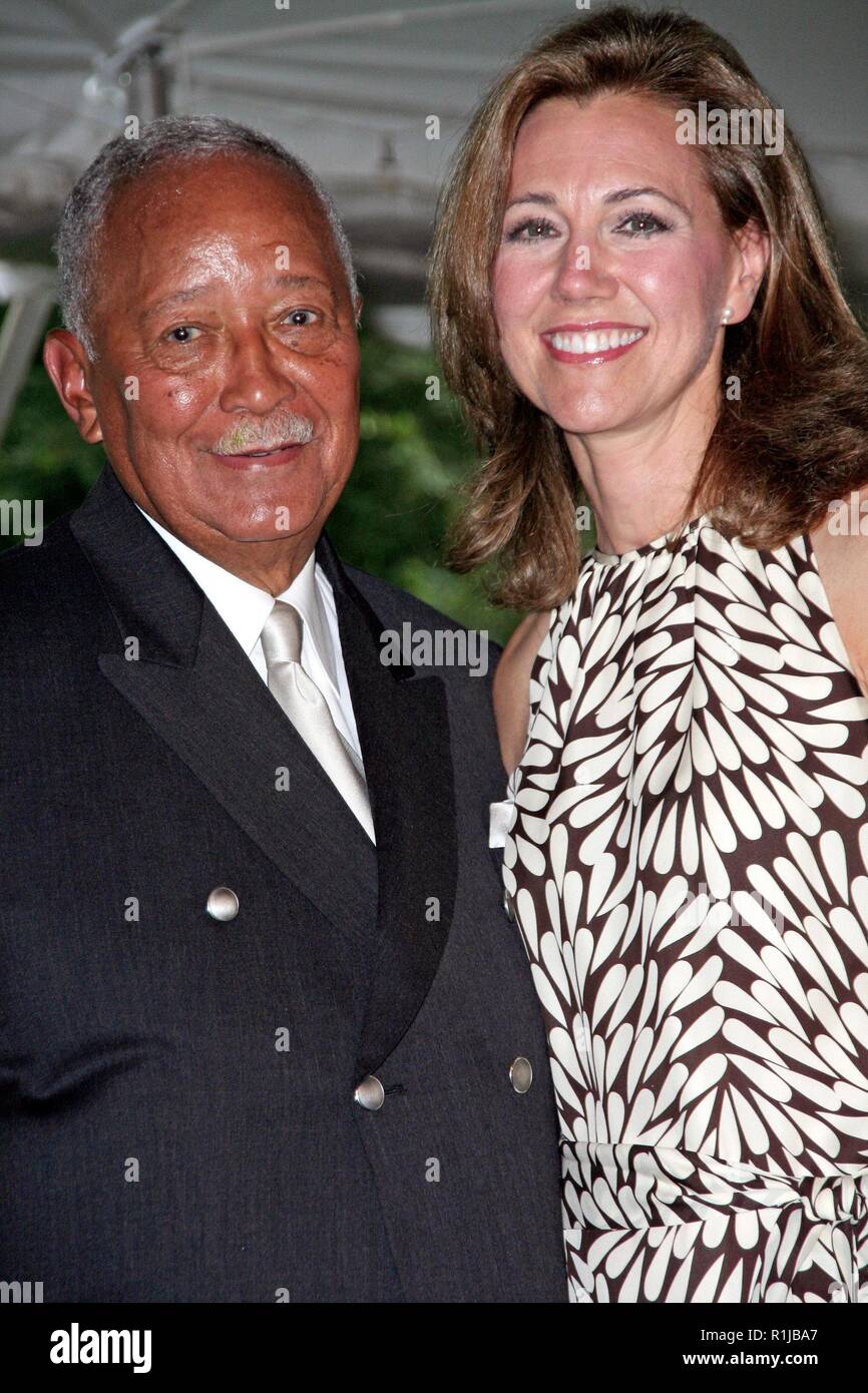 New York, NY - July 16: Mayor David Dinkins, Silda Wall Spitzer at ...
