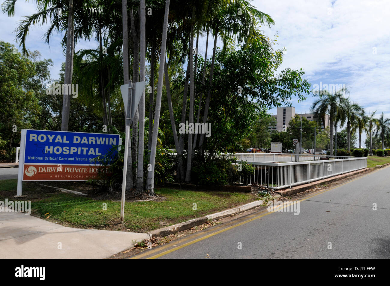 The main entrance to the Royal Darwin Hospital in Darwin, Australia ...