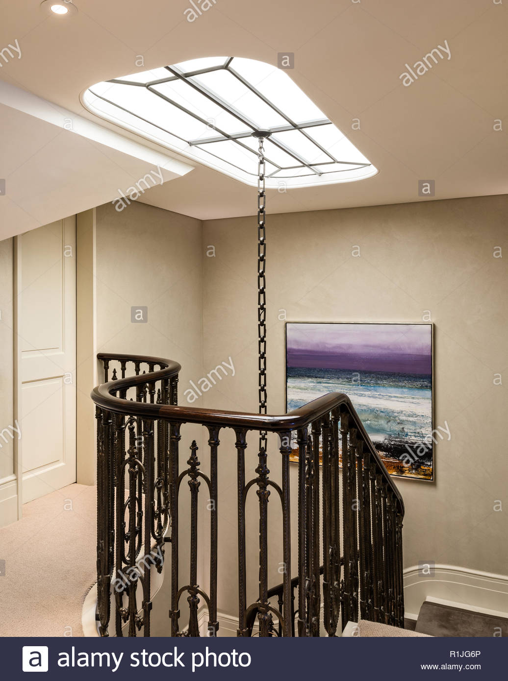 Iron Chain Railing Stock Photos & Iron Chain Railing Stock Images - Alamy