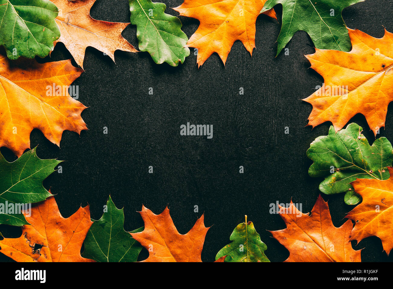 Oak tabletop hi-res stock photography and images - Alamy