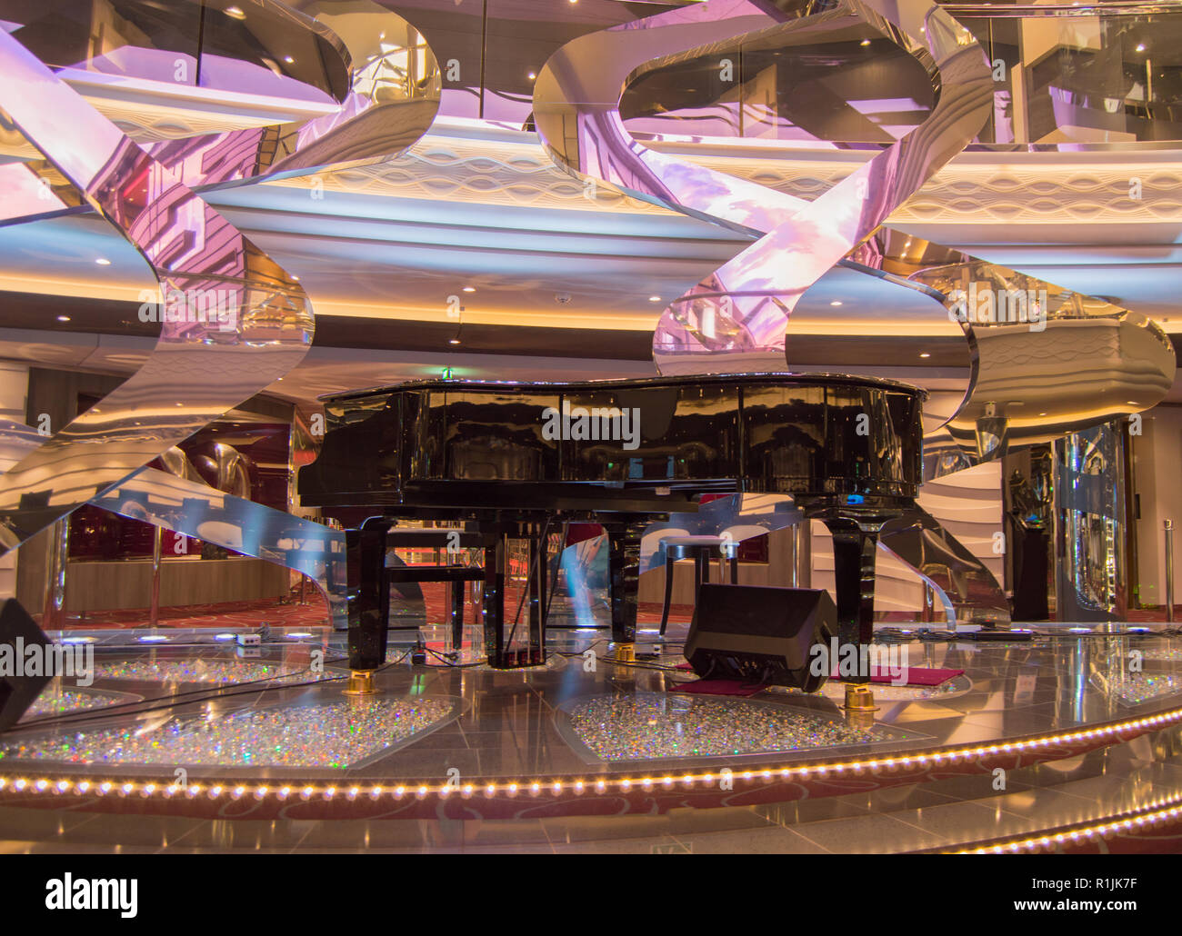 Luxury sparkling interior with Grand piano and floor with rhinestones ...