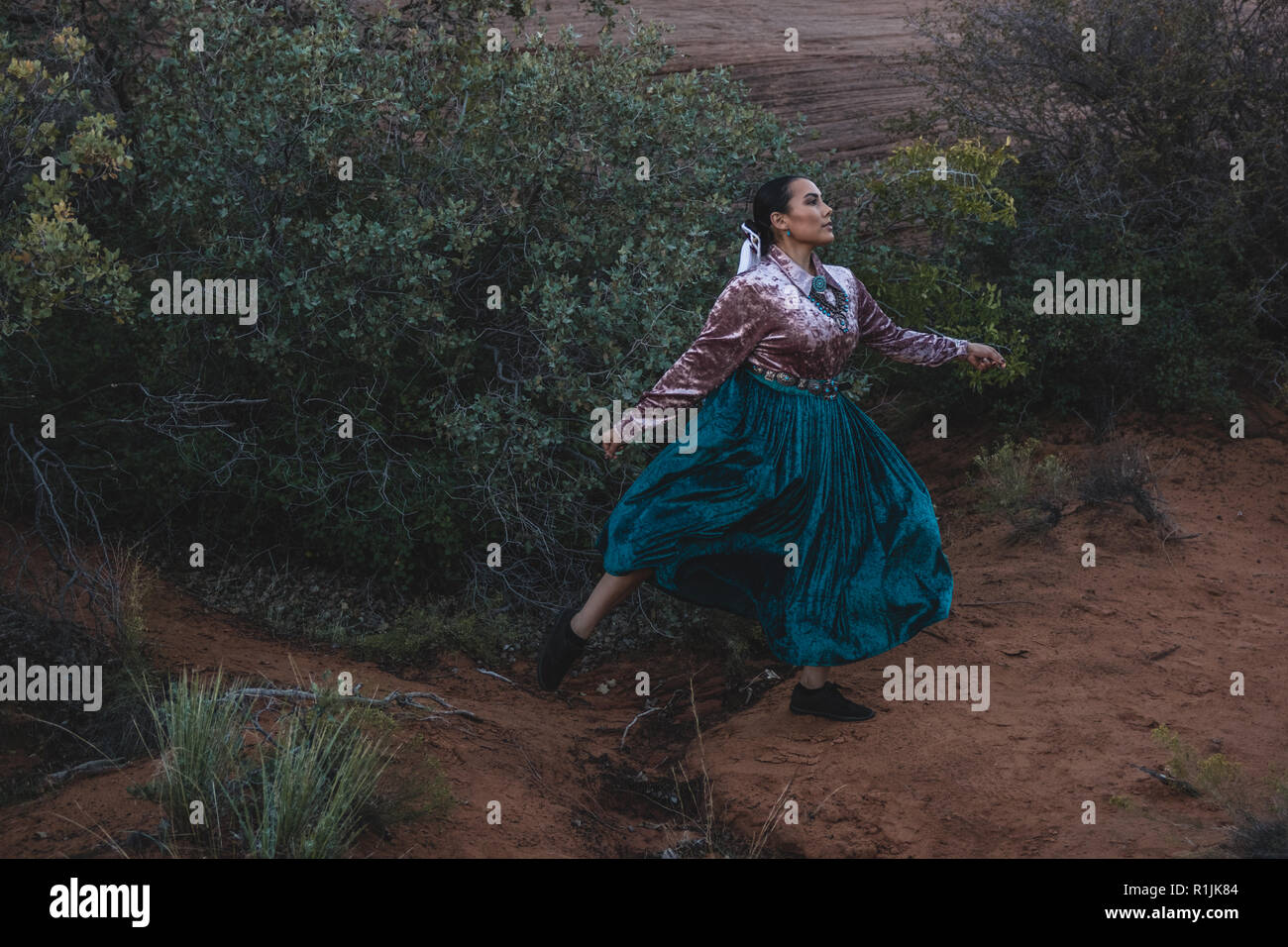 Navajo Woman High Resolution Stock Photography and Images - Alamy