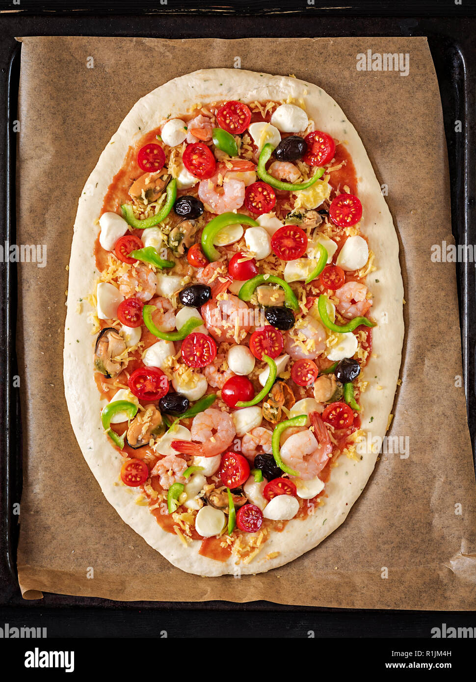 Uncooked Pizza High Resolution Stock Photography and Images - Alamy
