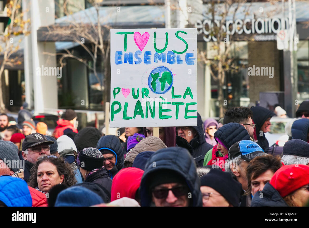 Montreal climate march hi-res stock photography and images - Alamy