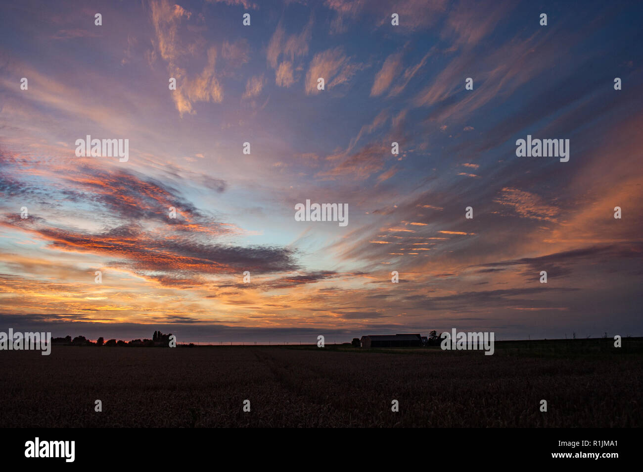 Colorful weather hi-res stock photography and images - Alamy