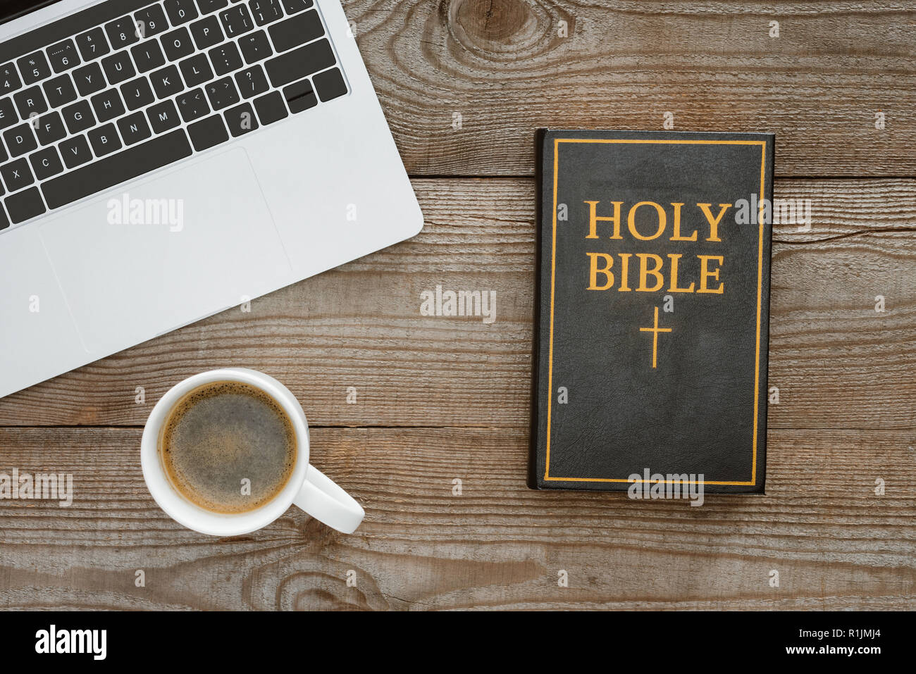 Holy bible cross cup hi-res stock photography and images - Alamy