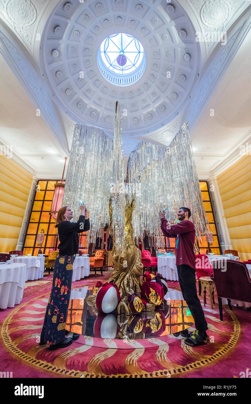 Sketch restaurant london christmas hi-res stock photography and images ...