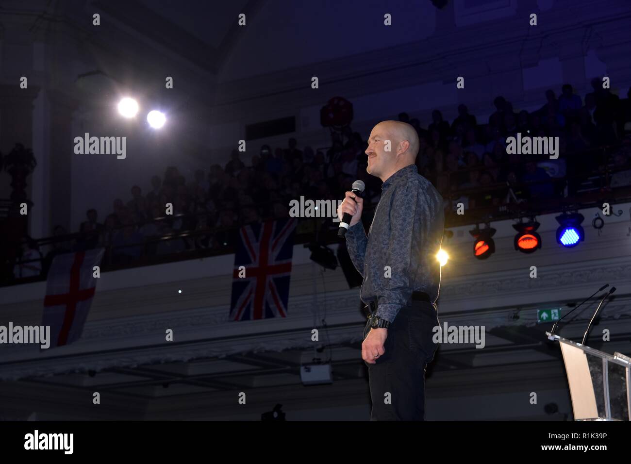 Comedian andy cameron hi-res stock photography and images - Alamy