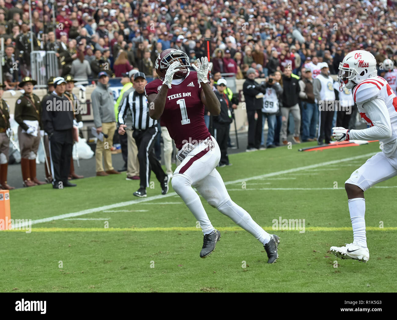 College Station, TX, USA. 10th Nov, 2018. Texas A&M receiver, Quartney ...