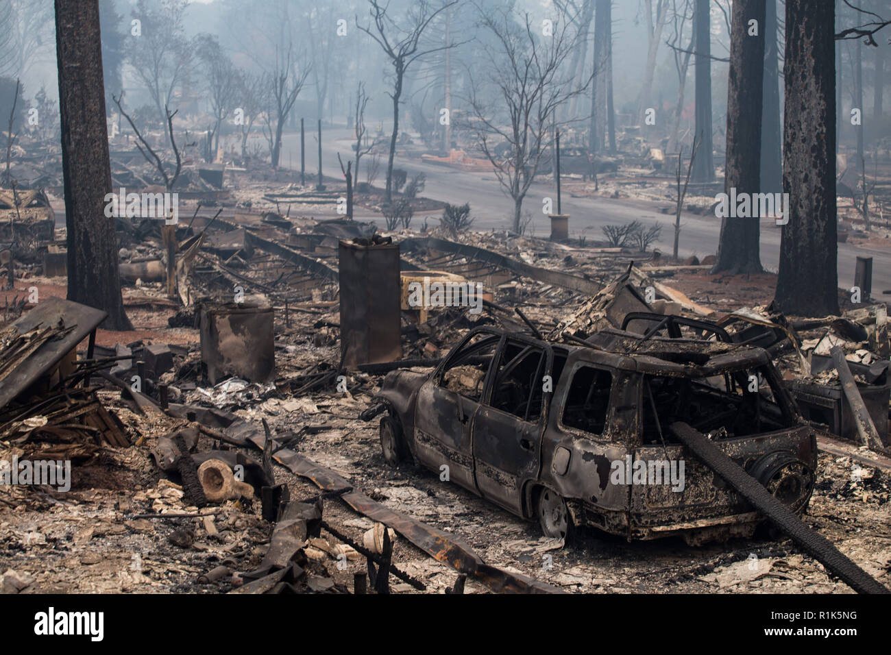 Paradise camp fire california hi-res stock photography and images - Alamy