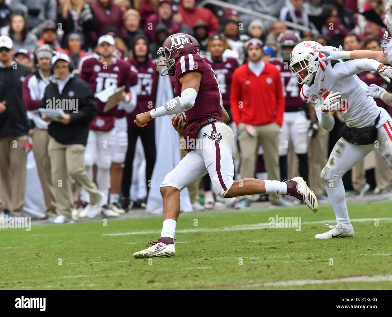 College Station, TX, USA. 10th Nov, 2018. Texas A&M quarterback, Kellen ...