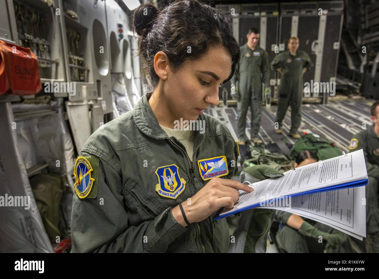 45th aeromedical evacuation squadron hi-res stock photography and ...