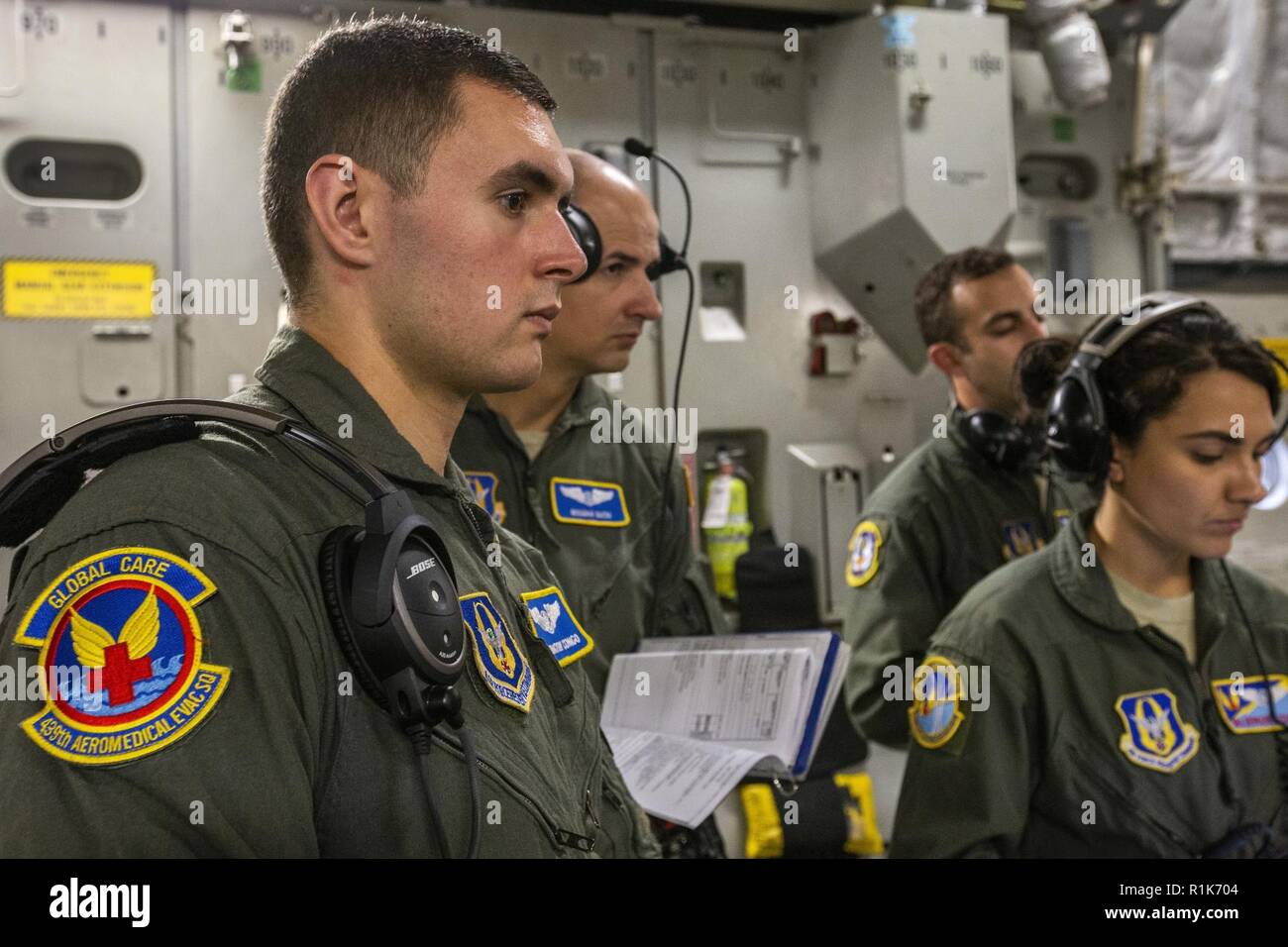 45th aeromedical evacuation squadron hi-res stock photography and ...