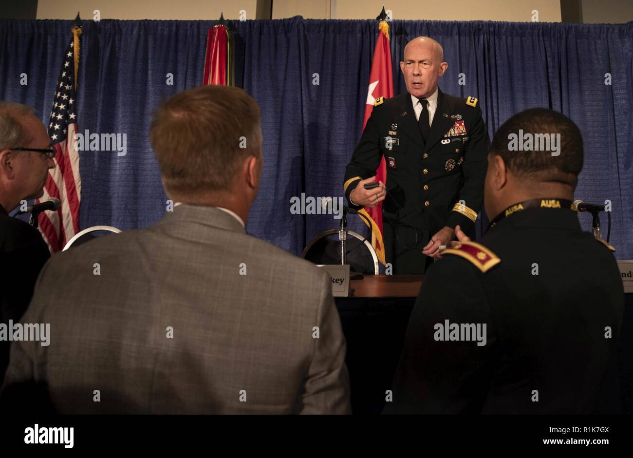 Chief of the Army Reserve Lt. Gen. Charles D. Luckey chats with ...