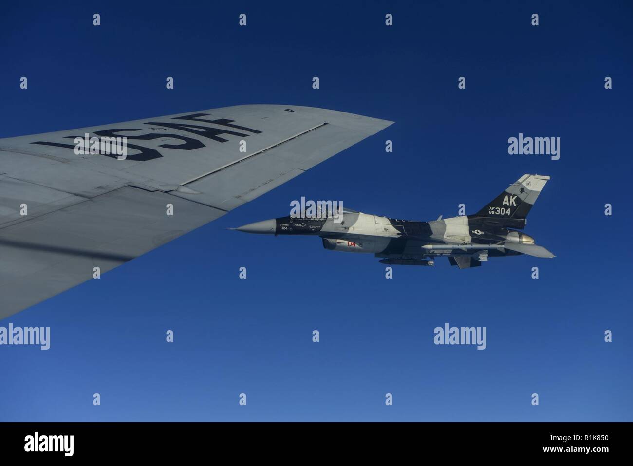 168th air refueling squadron hi-res stock photography and images - Alamy