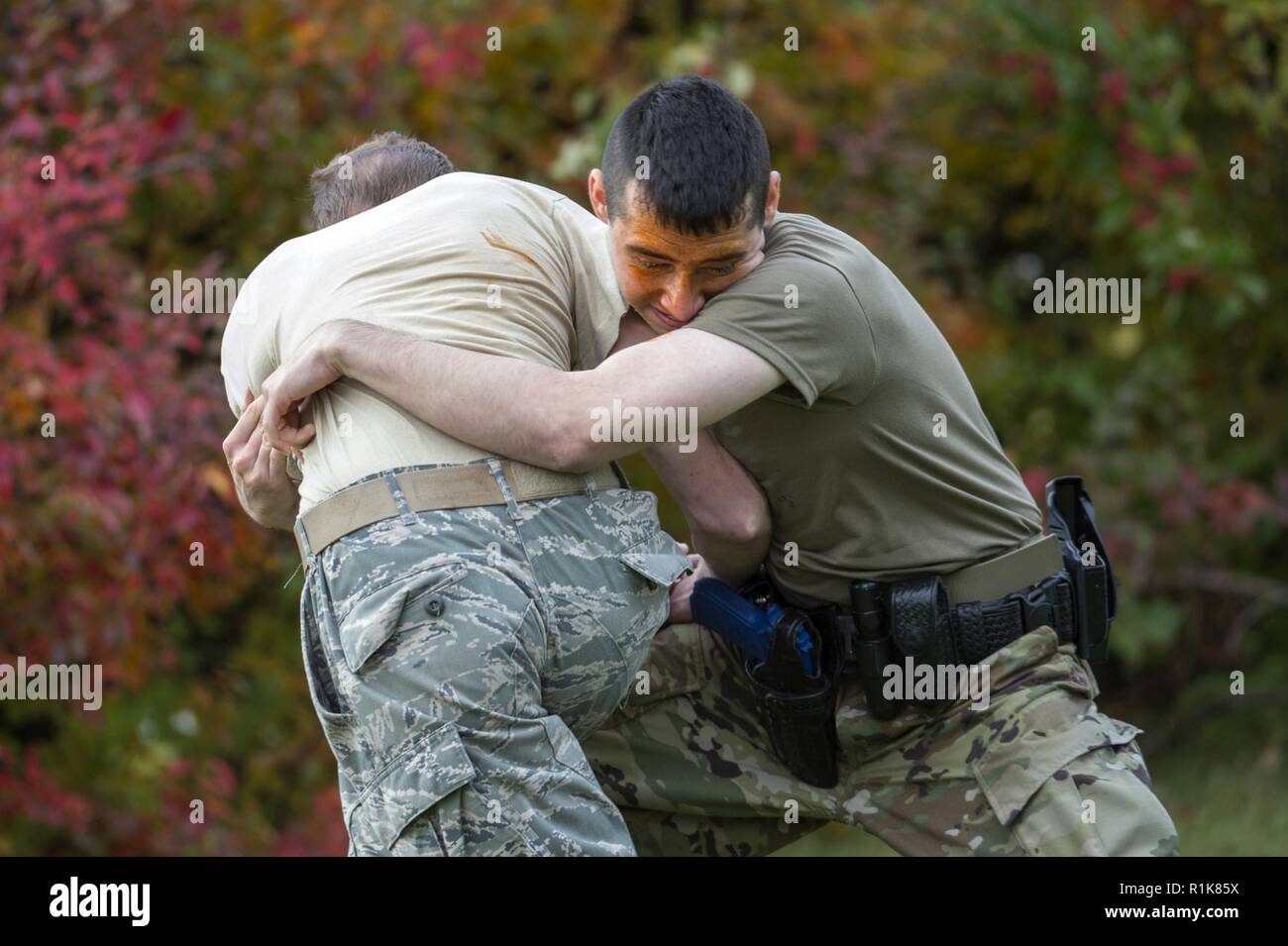 545th military police company hi-res stock photography and images - Alamy