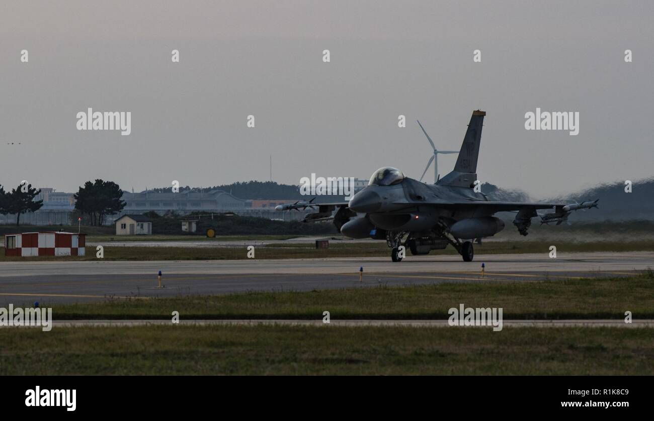 Juvats hi-res stock photography and images - Alamy