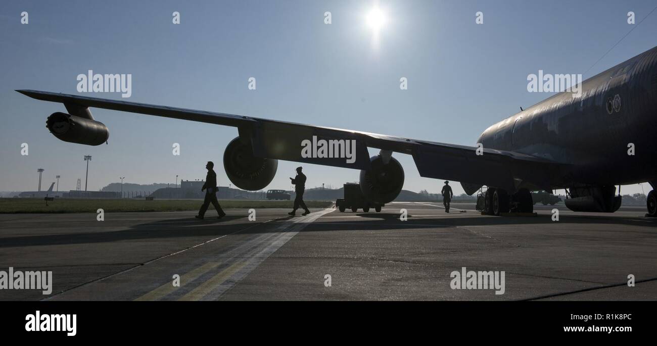 Steven mildenhall hi-res stock photography and images - Alamy