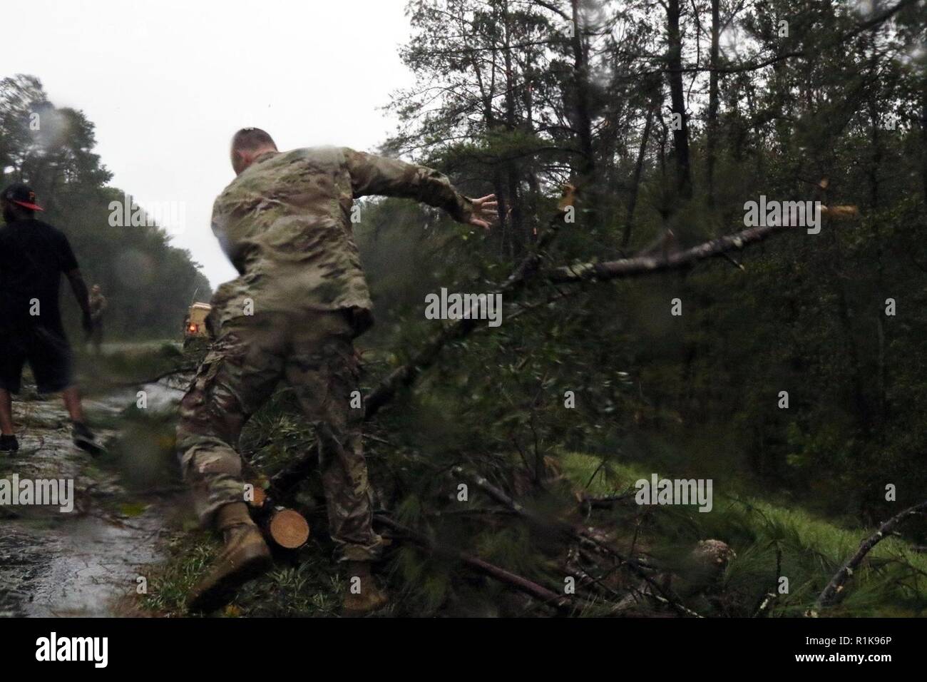 Florida National Guard Soldiers, from the 53rd Infantry Brigade Combat ...