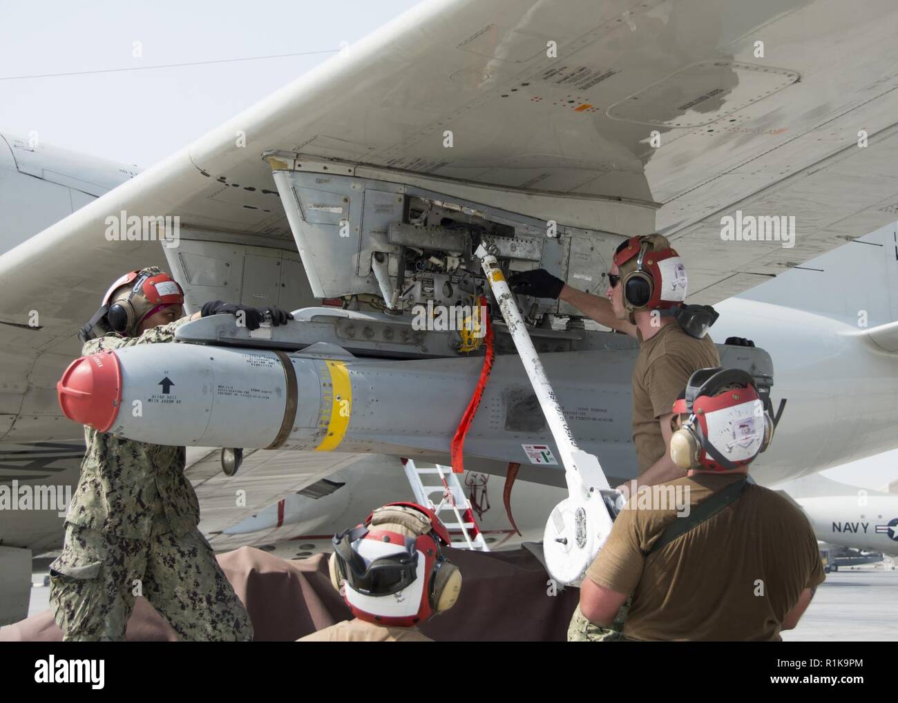 Maverick missile hi-res stock photography and images - Alamy
