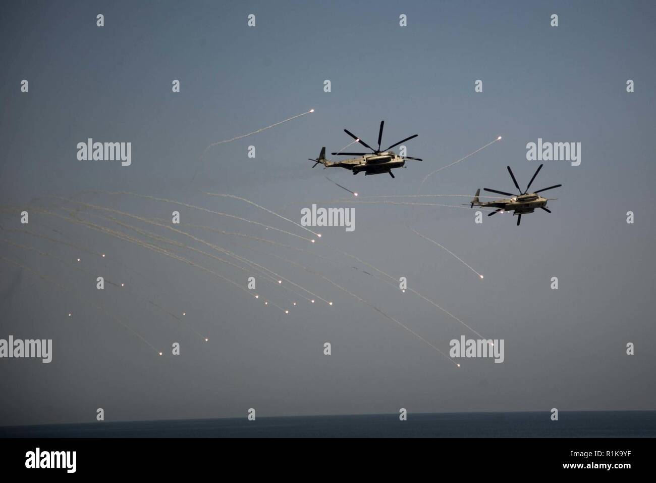 Naval navy military flares hi-res stock photography and images - Alamy