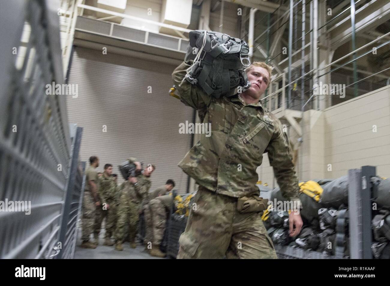 1st battalion 509th infantry regiment airborne hi-res stock photography ...