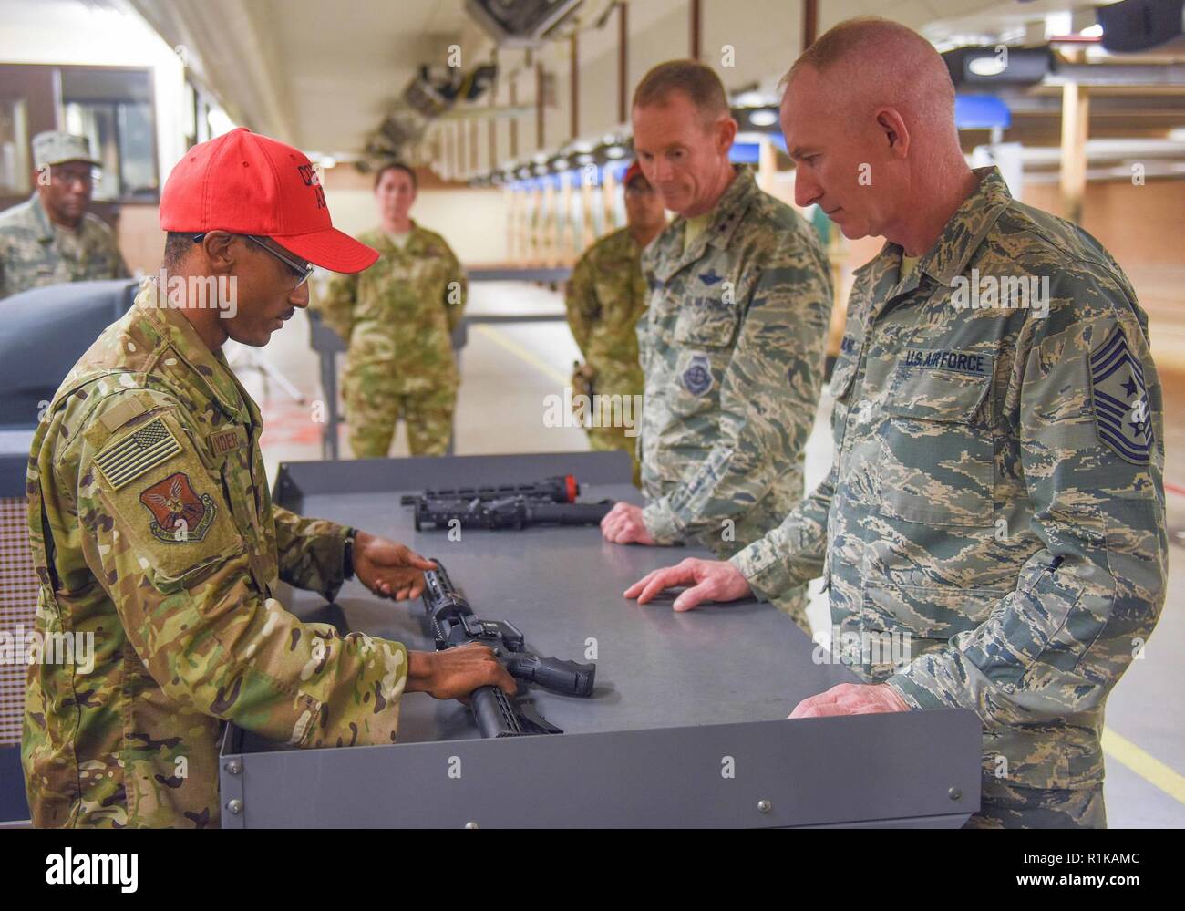 8th security forces squadron combat arms instructor hi-res stock ... 8th security forces squadron combat arms instructor hi-res stock ...