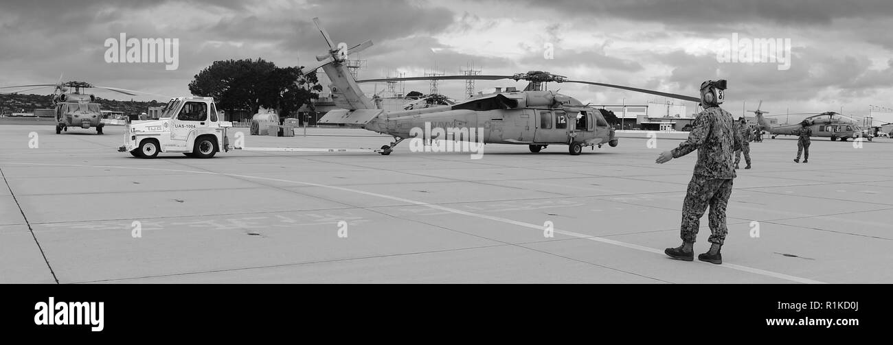 7 SAN DIEGO (Oct 13, 2018) Sailors with Helicopter Sea Combat Squadron ...