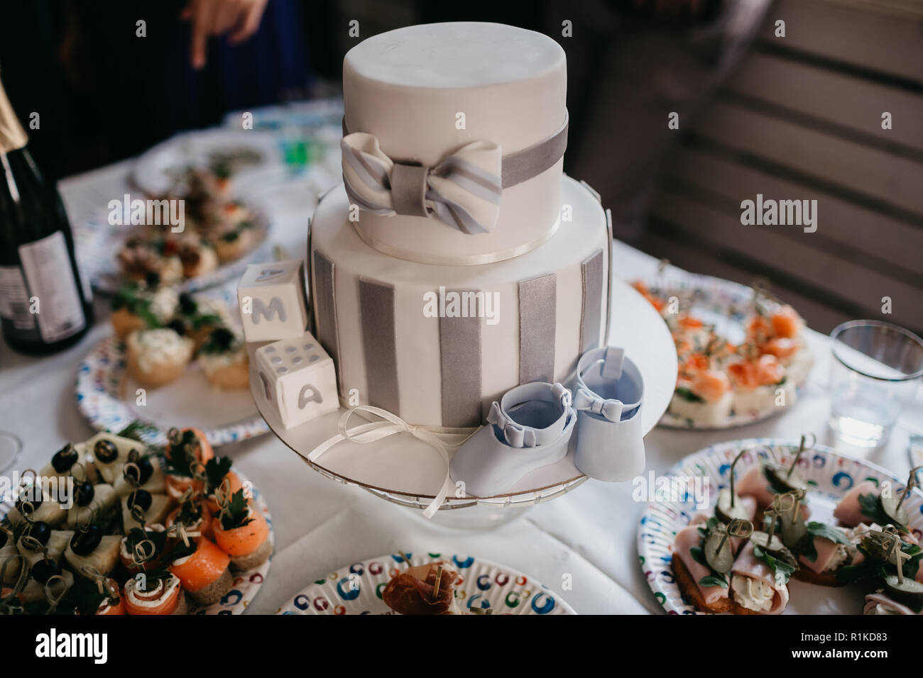 Beautiful birthday cake handmade in natural light catering for child ...