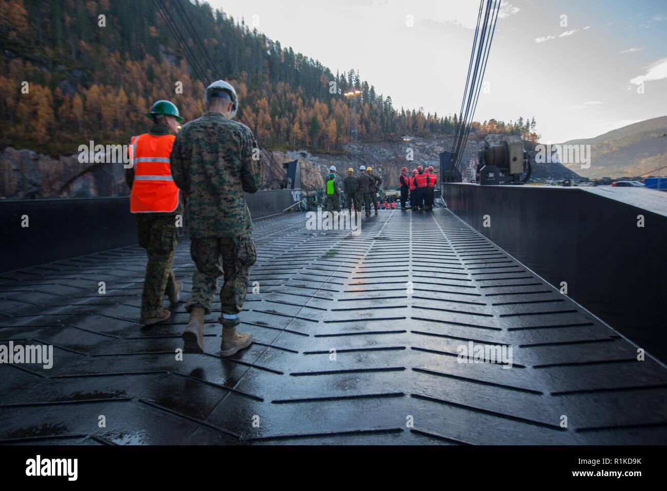 Marine corps pre positioning program norway hi-res stock photography ...