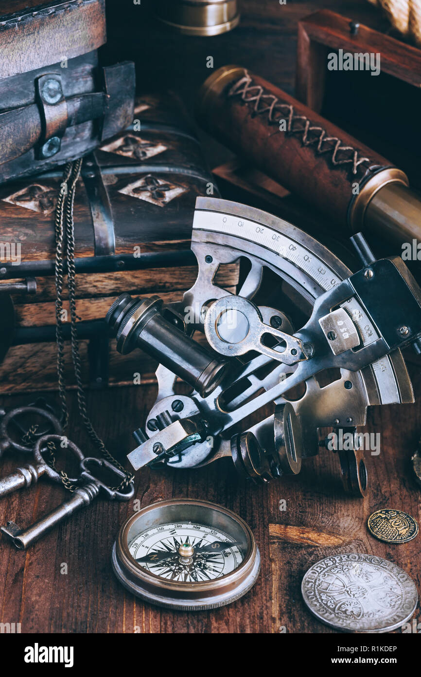 Sextant hi-res stock photography and images - Alamy