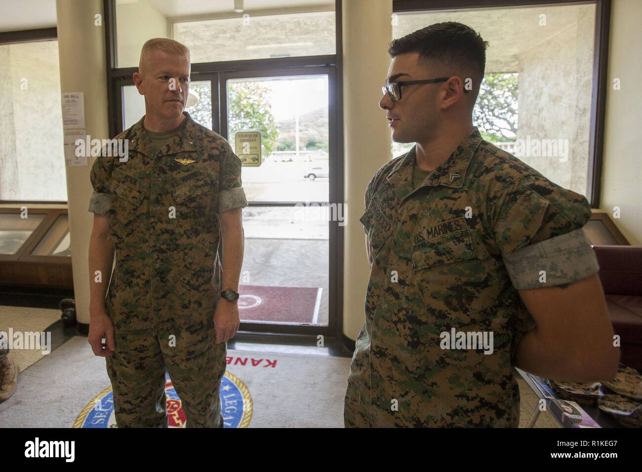 U s army pacific headquarters building hi-res stock photography and ...