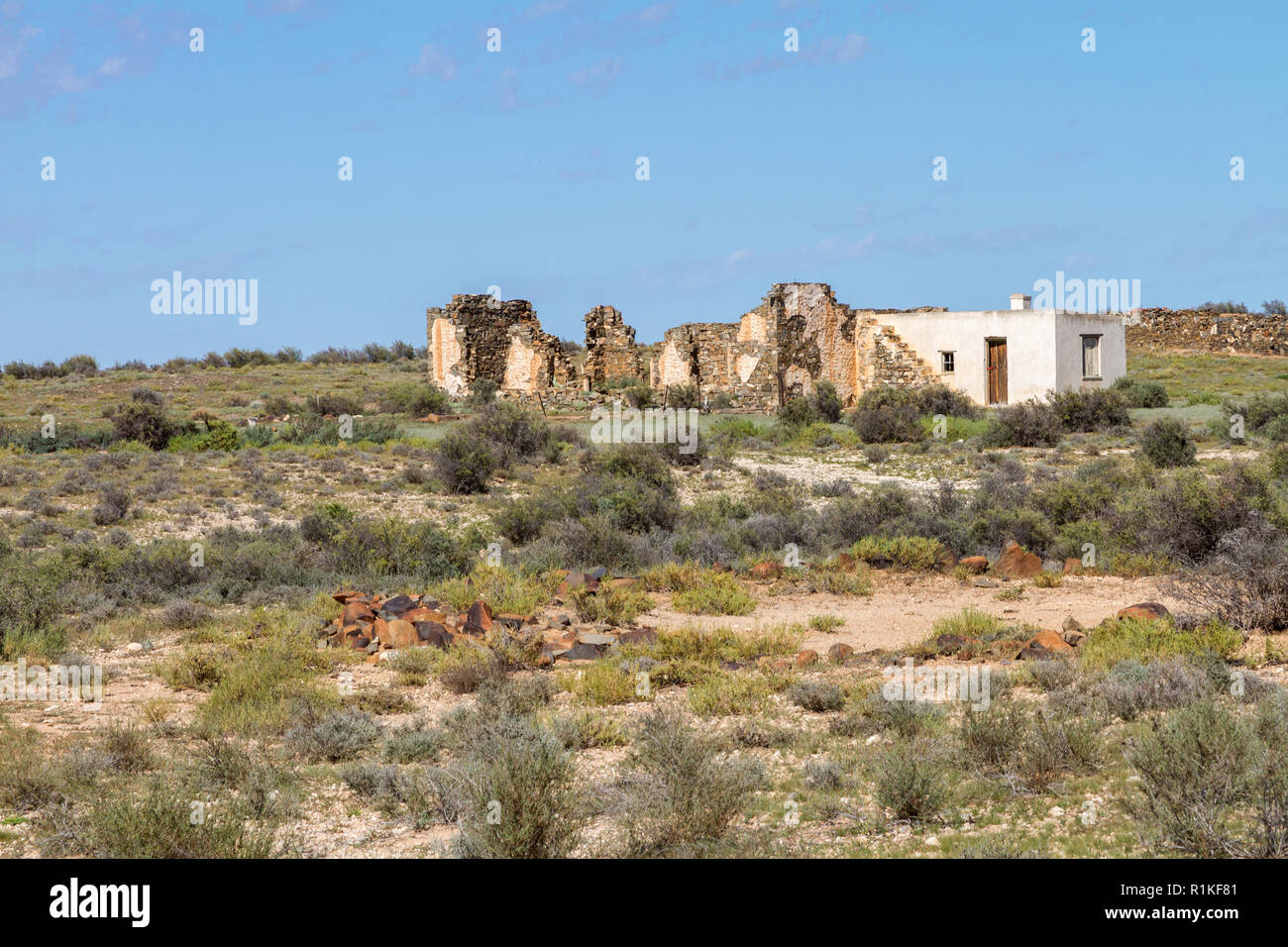 The Karoo, a arid semi desert area in South Africa Stock Photo - Alamy