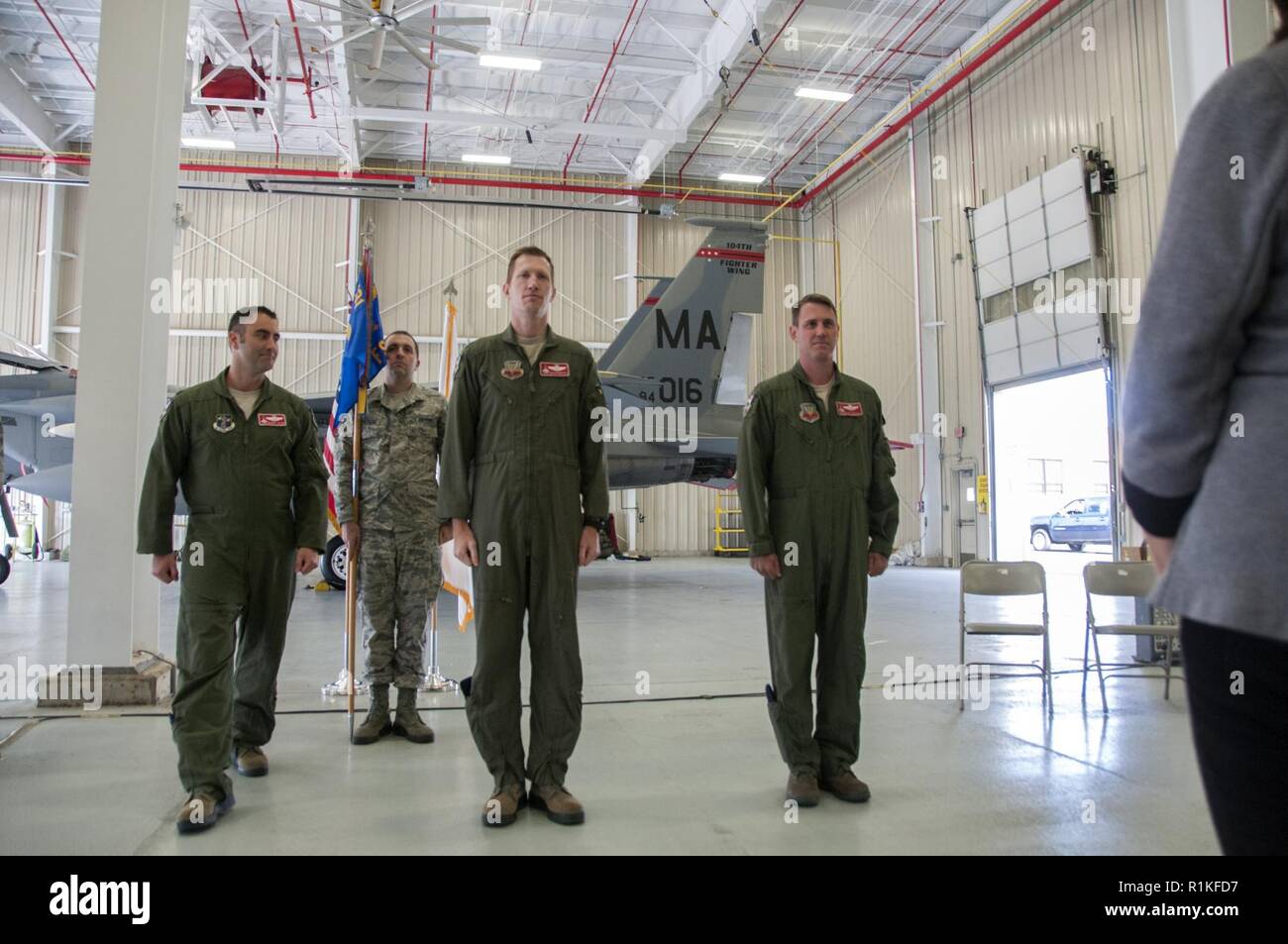 Bishop assumes command hi-res stock photography and images - Alamy