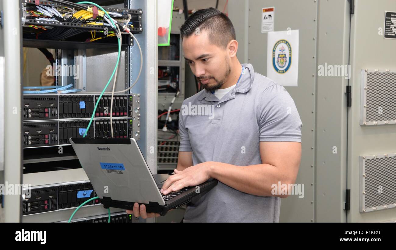 Consolidated afloat ships network enterprise services hi-res stock ...