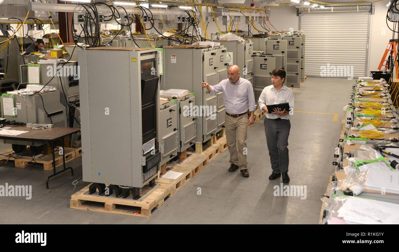 SAN DIEGO (Oct. 4, 2018) David Pyper, left, a Pre-Installation Test and ...