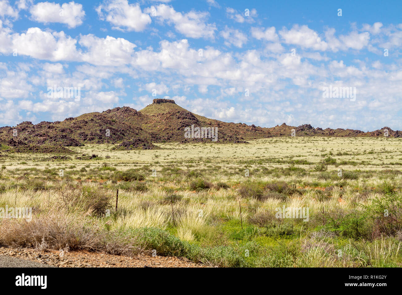 The Karoo, a arid semi desert area in South Africa Stock Photo - Alamy